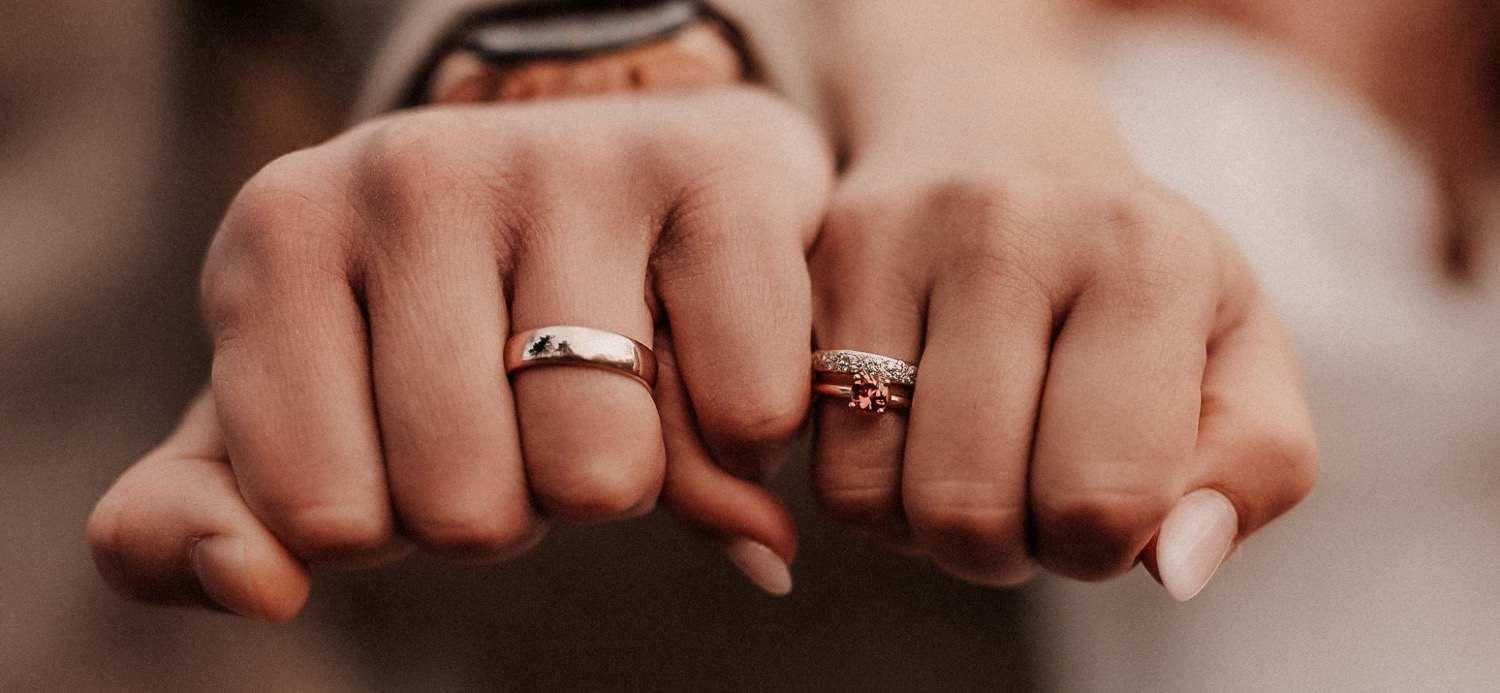 So gestaltet ihr eure perfekten Eheringe